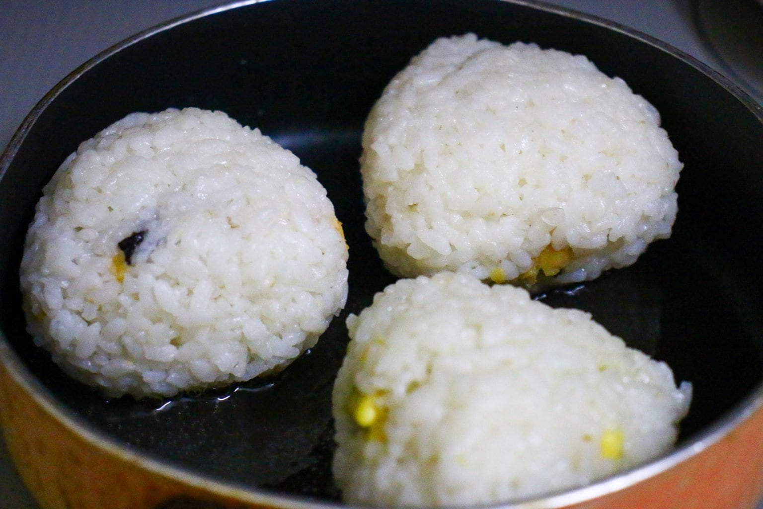 Yaki Onigiri (Japanese Grilled Rice Balls) - Veggie Anh