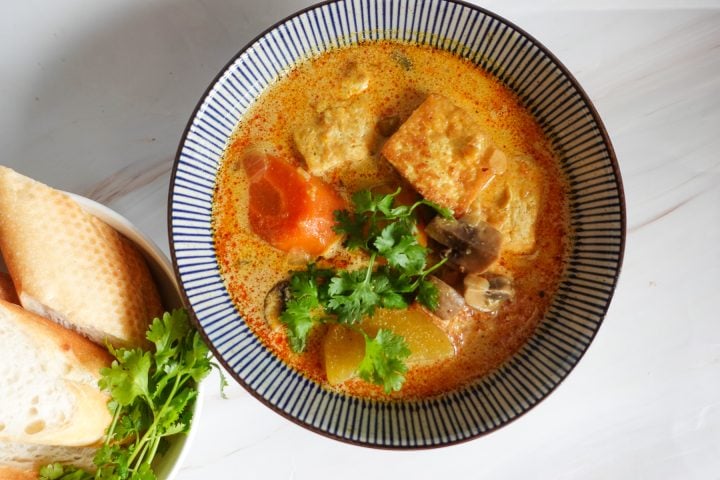 Vegan Vietnamese Curry (Ca Ri Chay) - Veggie Anh