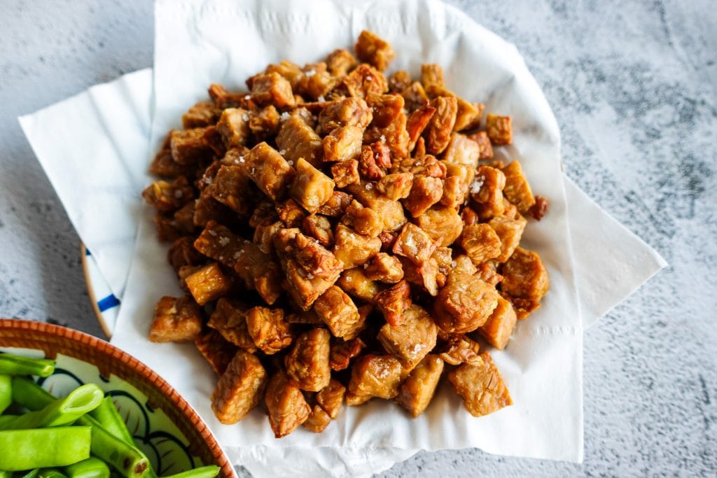 Tempe Orek (Indonesian Stir-fried Tempeh) - Veggie Anh