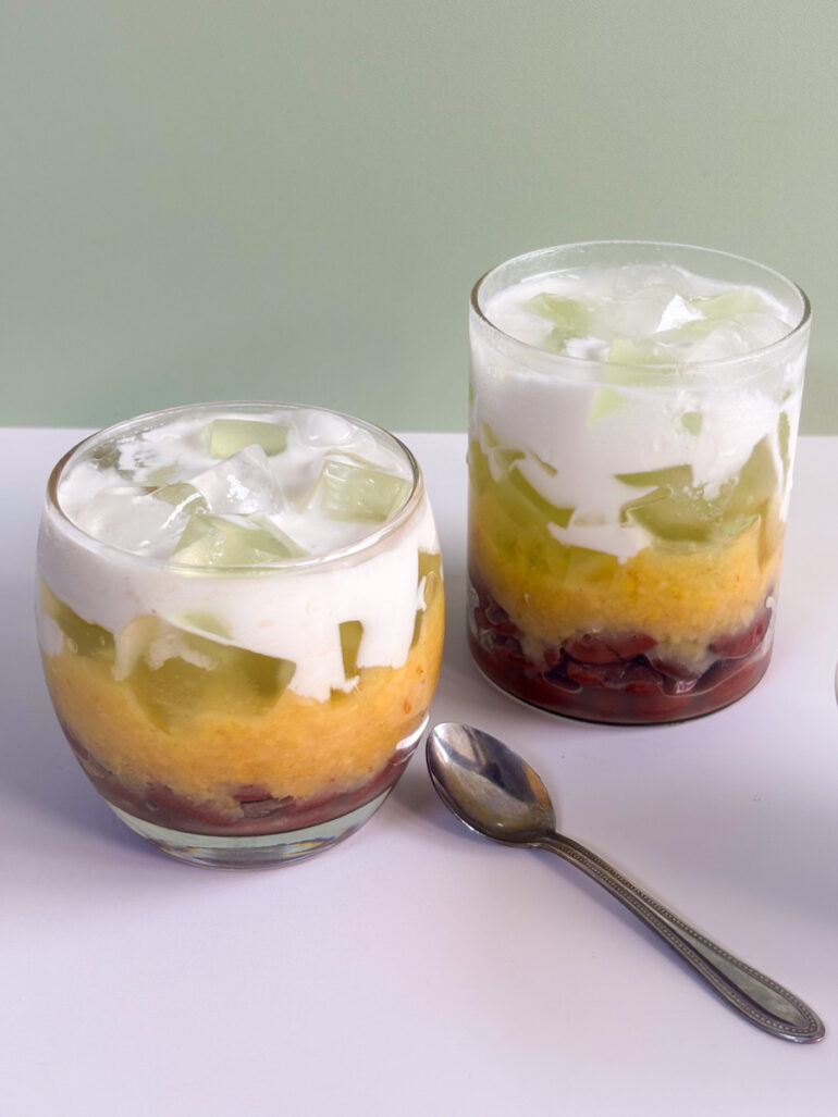 Chè Ba Màu (Vietnamese Three-Color Dessert) - Veggie Anh